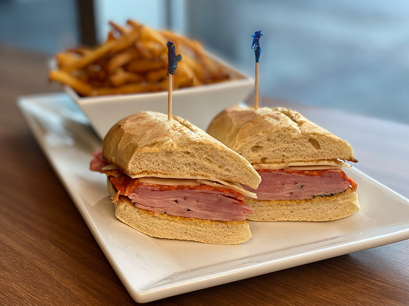 ORC Restaurant | Ontario Racquet Club